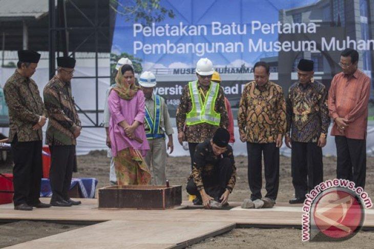 Joko Widodo, Letakkan Batu Pertama Museum Muhammadiyah - Berita Museum ...